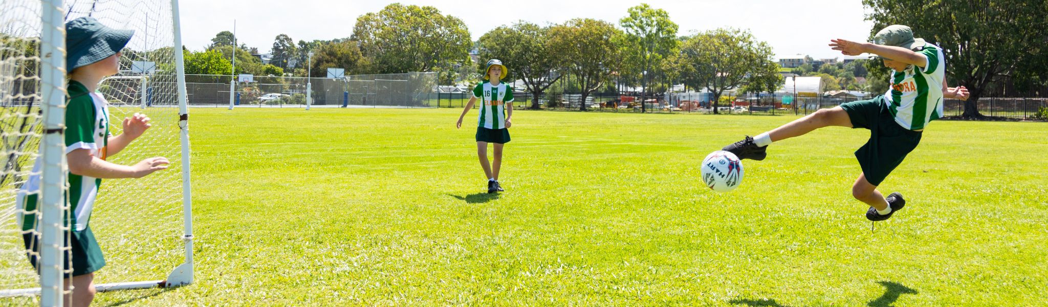 Elanora State School